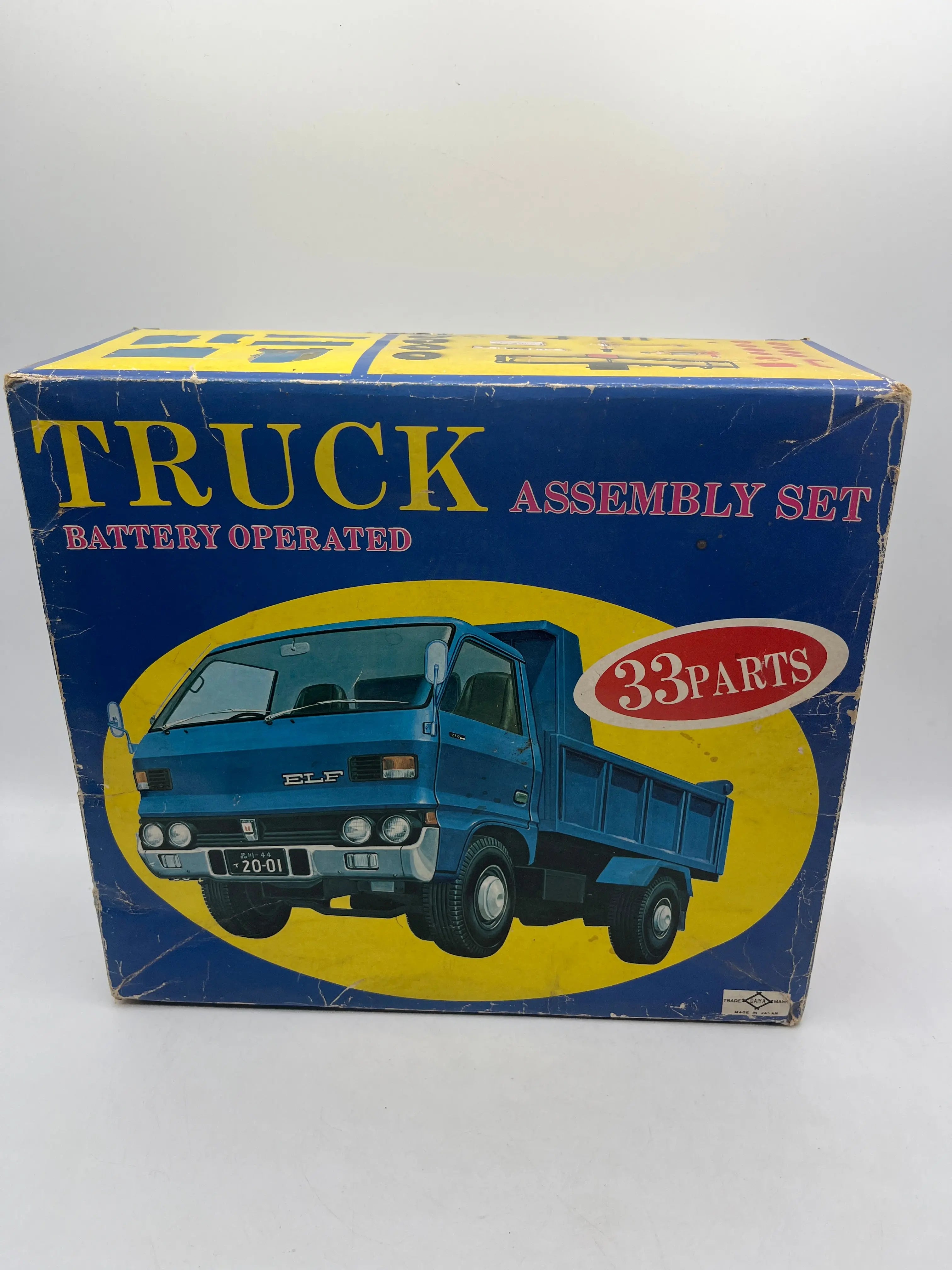 Daiya Japan 1:20 ISUZU ELF TRUCK Battery Operated Toy Car Kit`75 ...