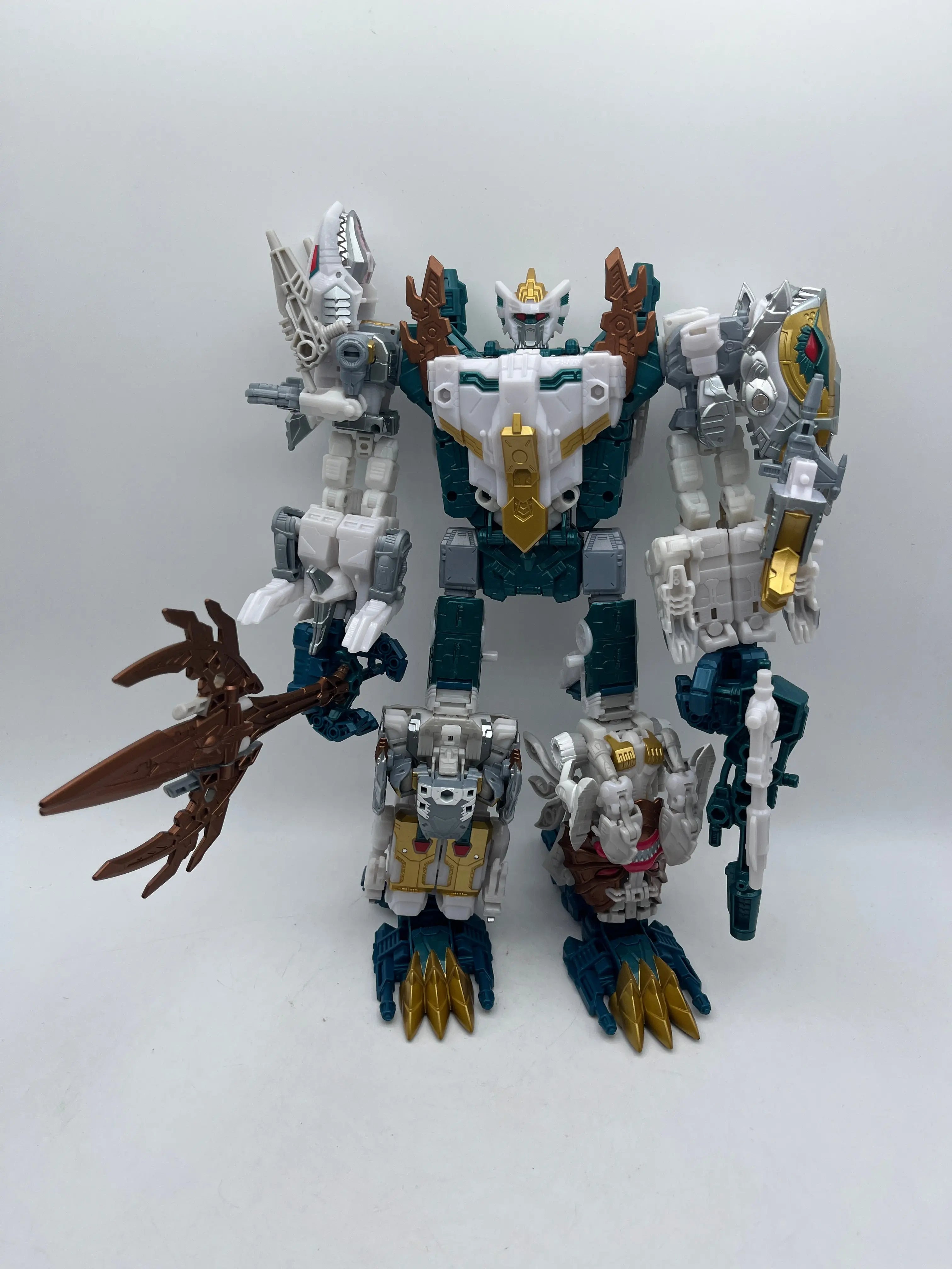 Transformers Generations Selects "GOD NEPTUNE" Combiner Seacon +combin ...