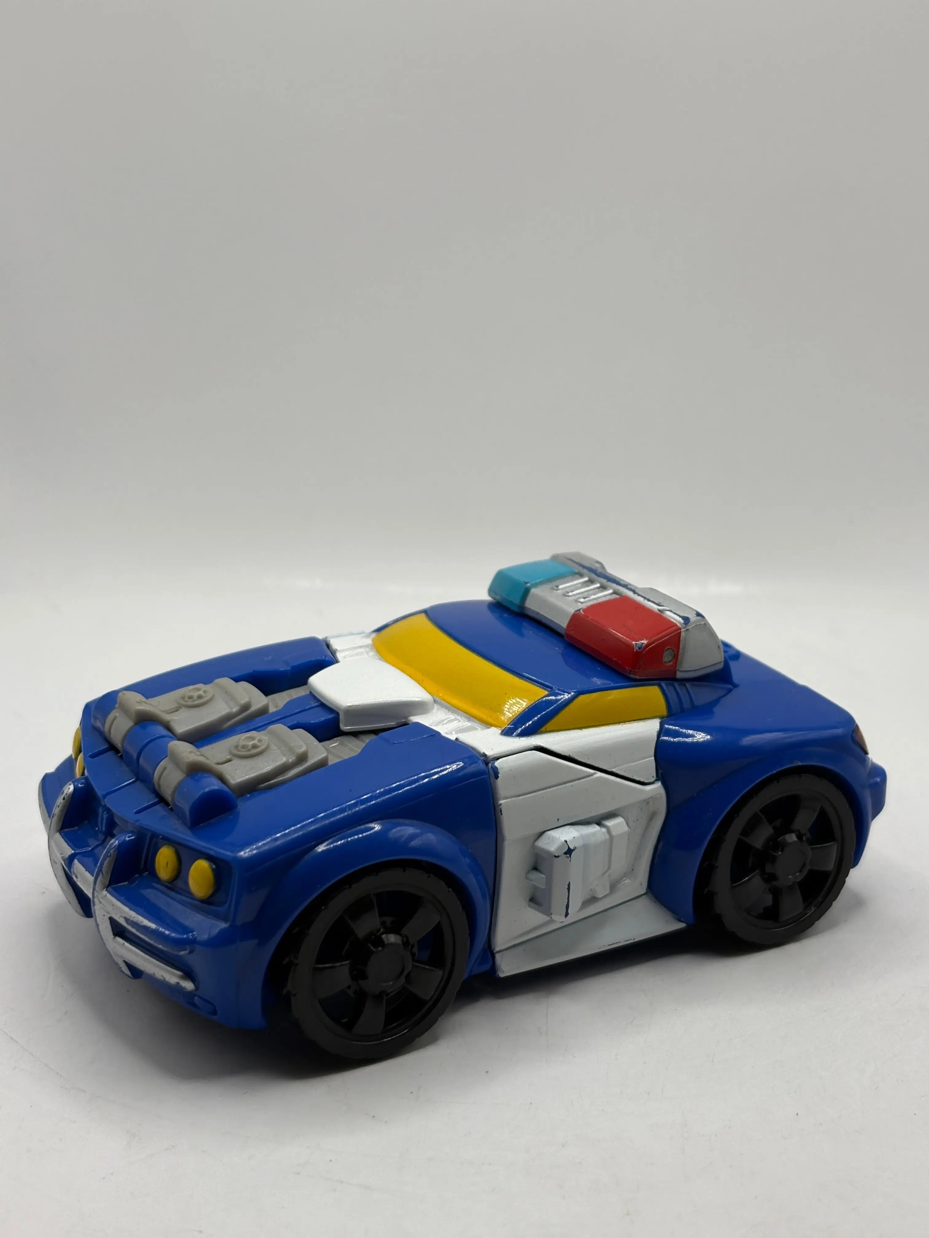 Playskool Heroes Transformers Rescue Bots Chase The Police Bot Cop Car ...