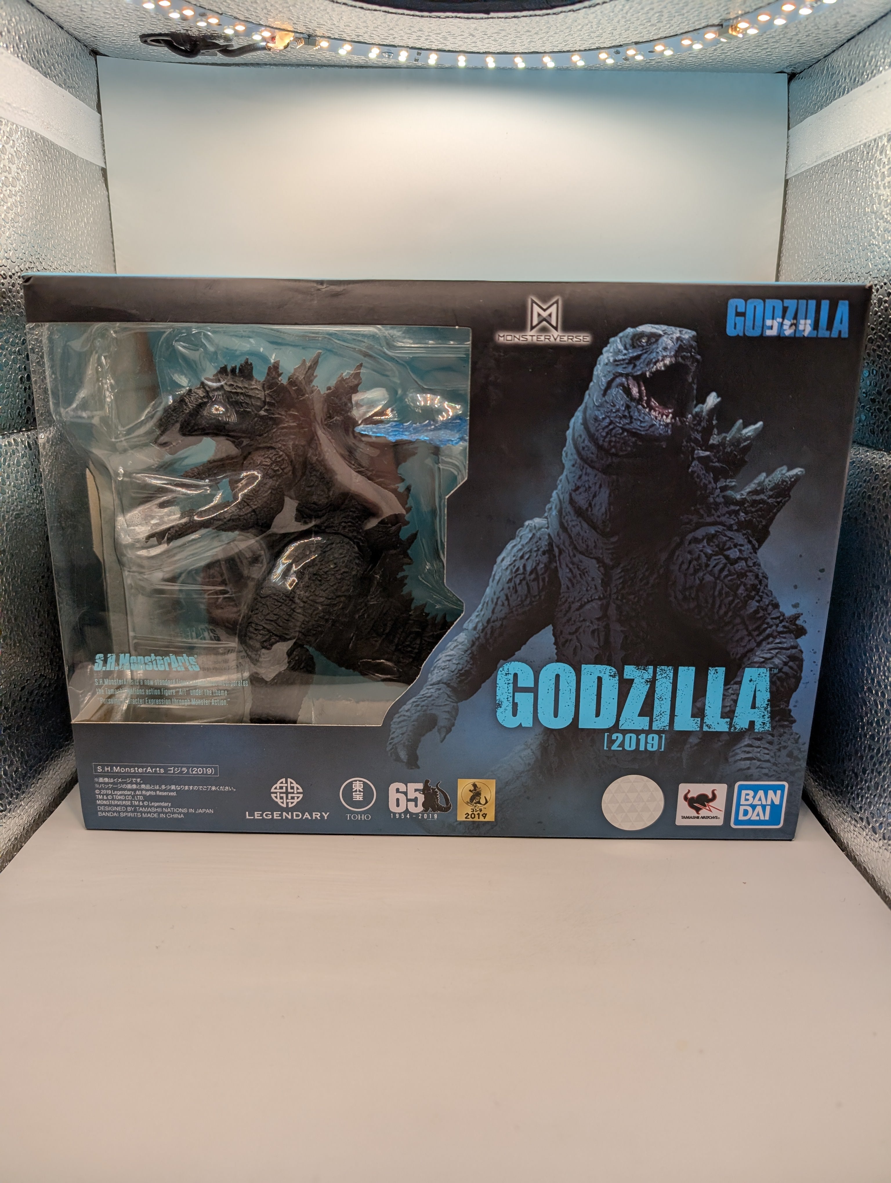 Bandai Tamashii S.H.MonsterArts Godzilla 2019 King of the Monsters Fig ...